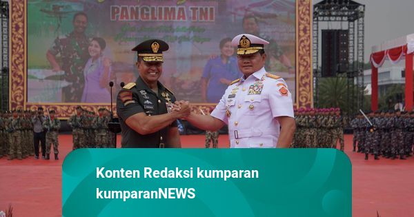 Foto: Andika Perkasa Serahkan Jabatan Panglima TNI ke Yudo Margono ...
